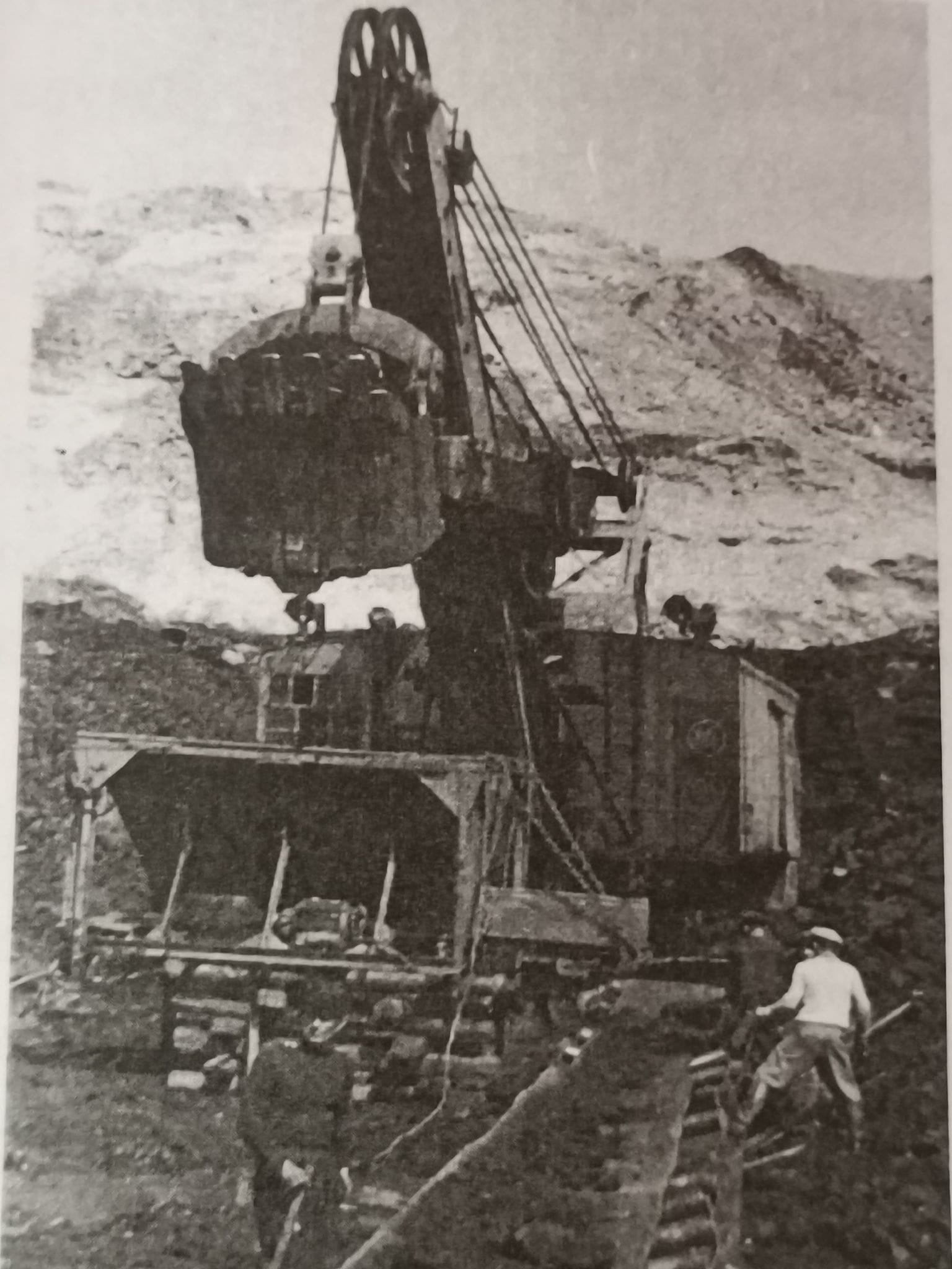 Despre începuturile mineritului în județul Gorj(III) | Vertical